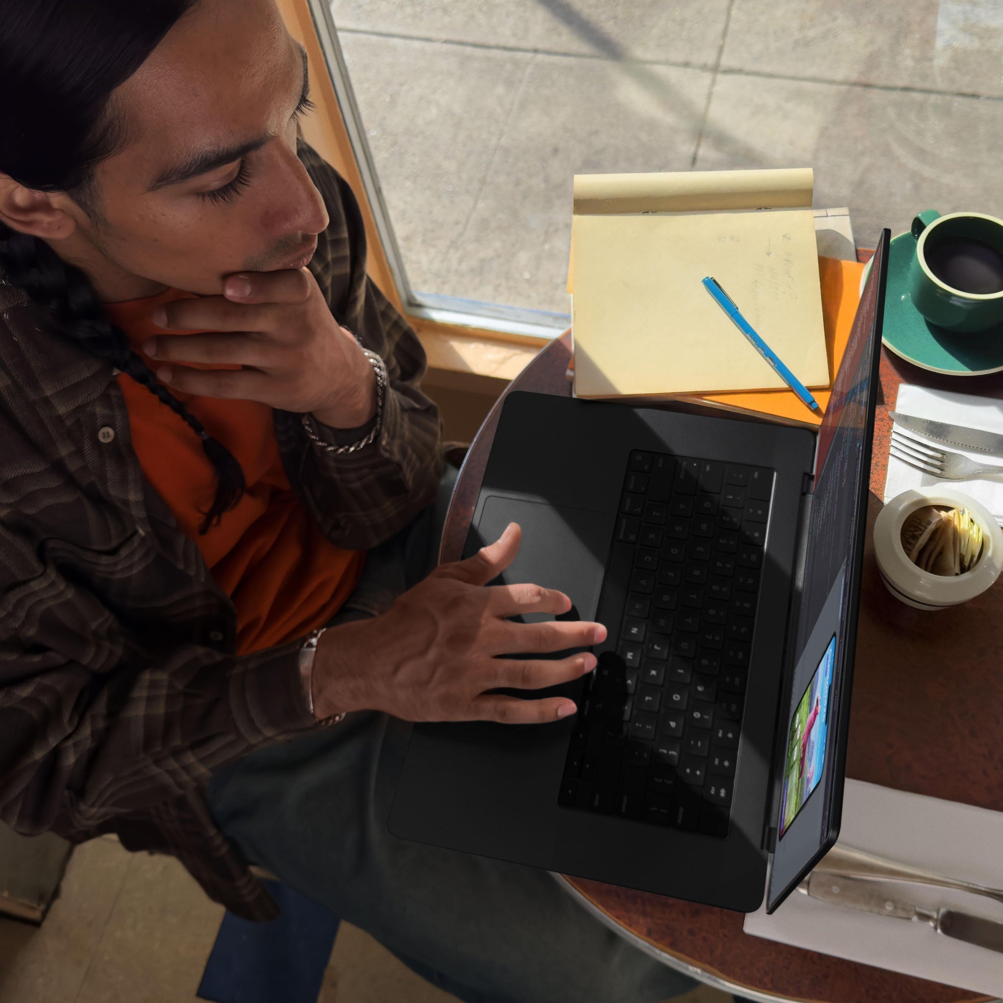 14-inch MacBook Pro: Apple M3 Pro chip with 11‑core CPU and 14‑core GP ...